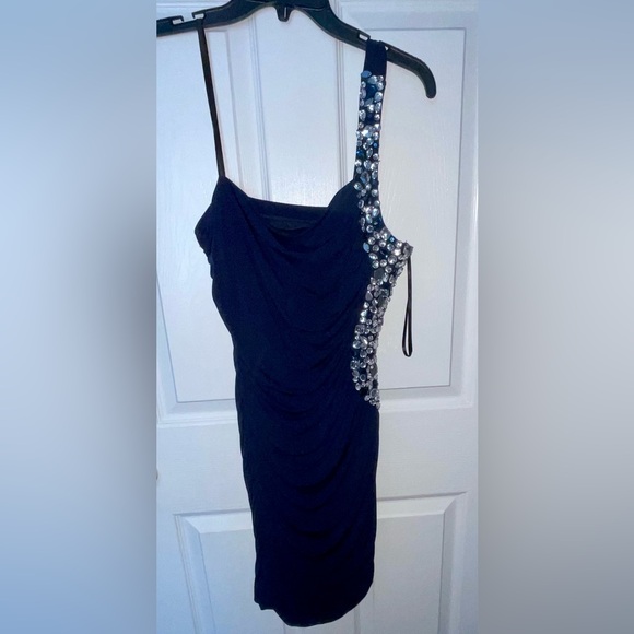 City Triangles | Dresses | City Triangles Blue One Shoulder Bodycon ...